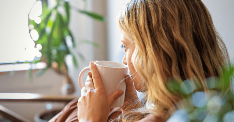 Does Coffee Help With Sore Throat? (All You Need To Know)