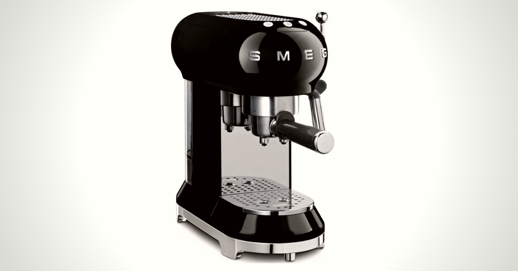 Smeg Espresso Machine Review: Is It Any Good?