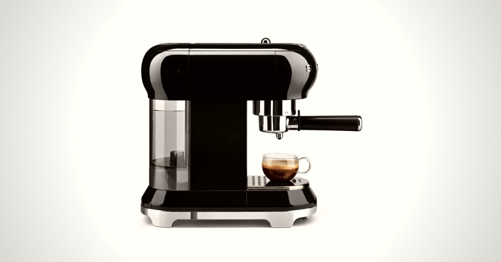 Smeg Espresso Machine Review: Is It Any Good?