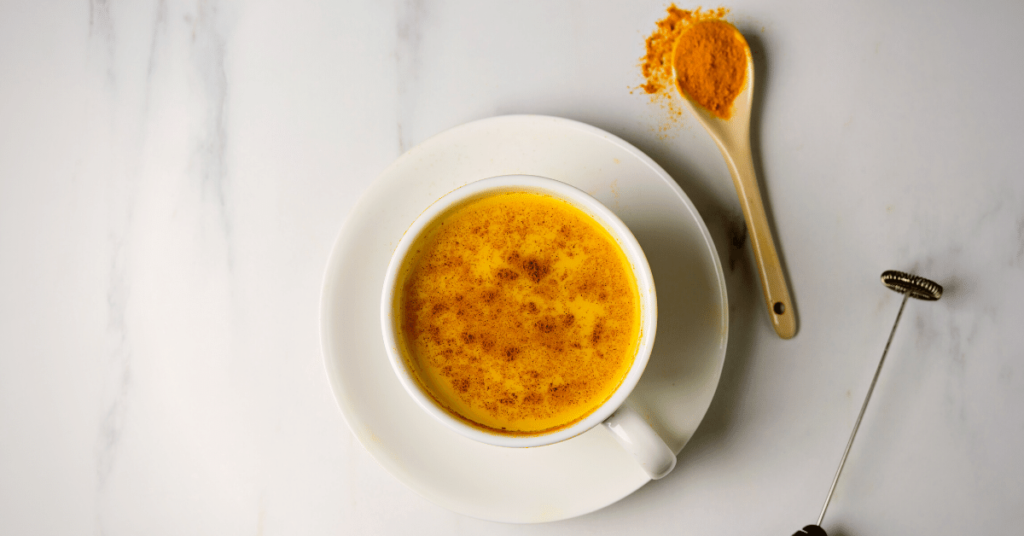 7 Benefits Of Turmeric Coffee & How To Make It